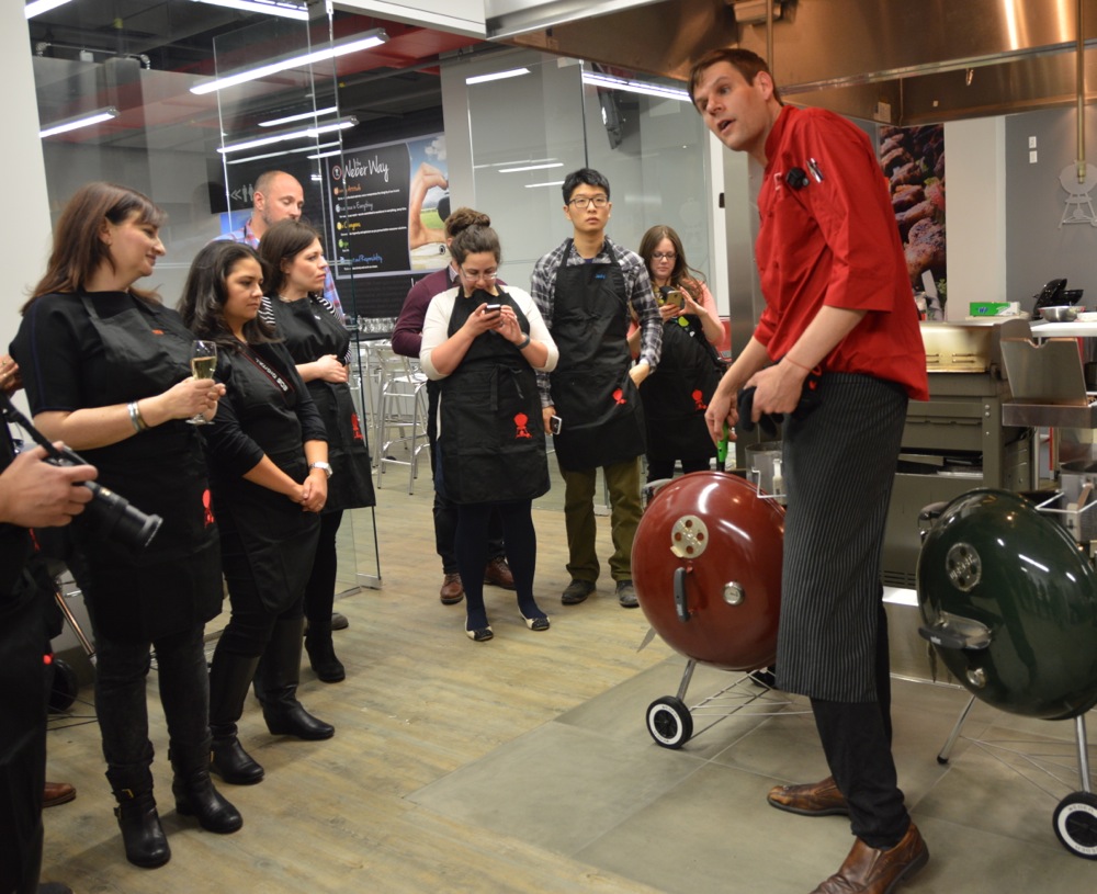 {event} grilling fun at the weber grill academy - kitchen frolic